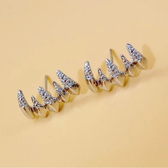 Accessories | Claws Silver Monster Creature Animal Talon Pointy Nail ...